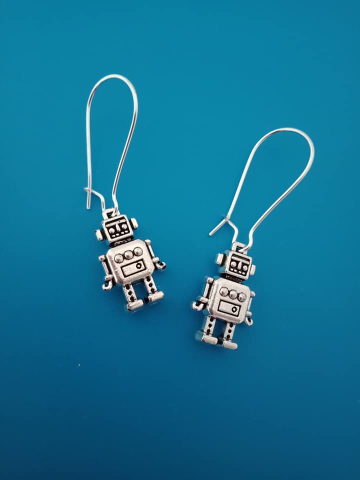 Silver robot charm dangle earrings ⋆ Spend With Us - Buy From a Bush ...