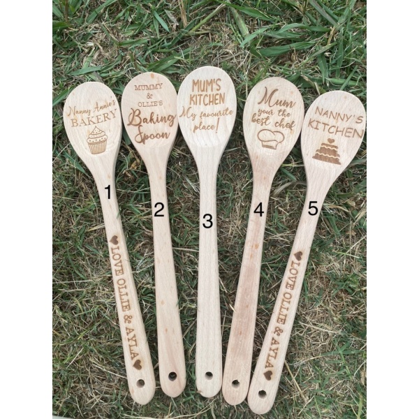 Personalised wooden spoons ⋆ Spend With Us - Buy From a Bush Business
