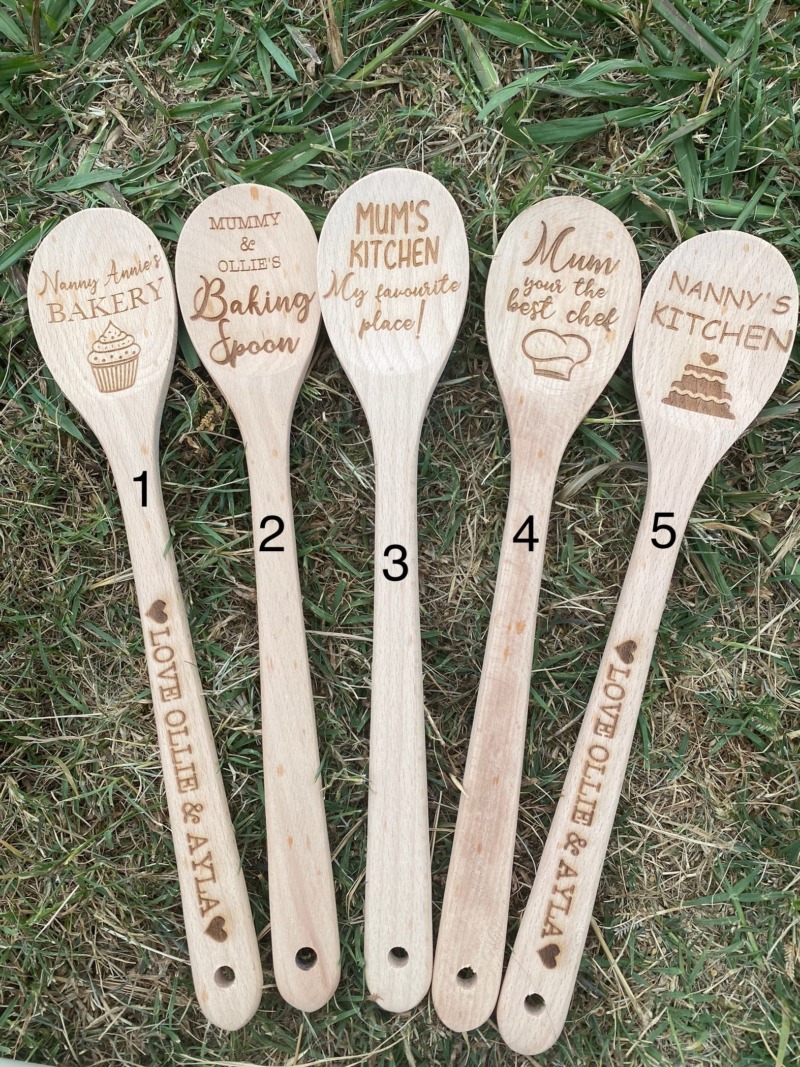 Personalised wooden spoons ⋆ Spend With Us - Buy From a Bush Business