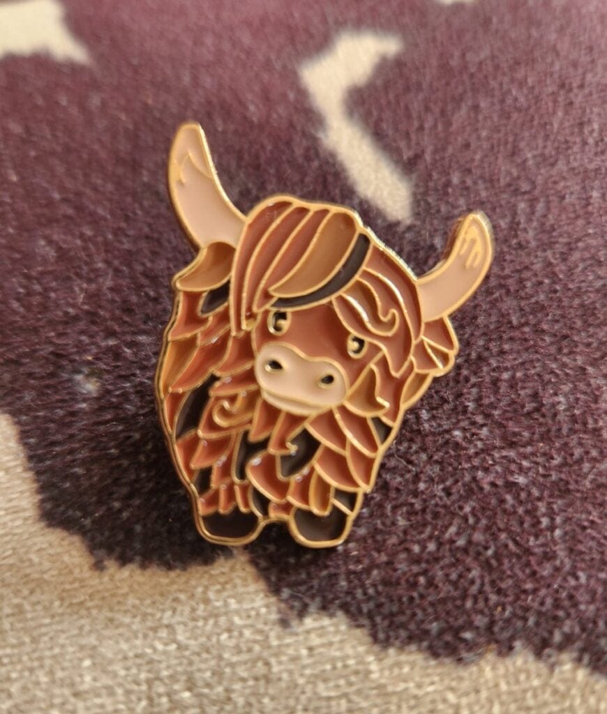Highland cow pin ⋆ Spend With Us - Buy From a Bush Business
