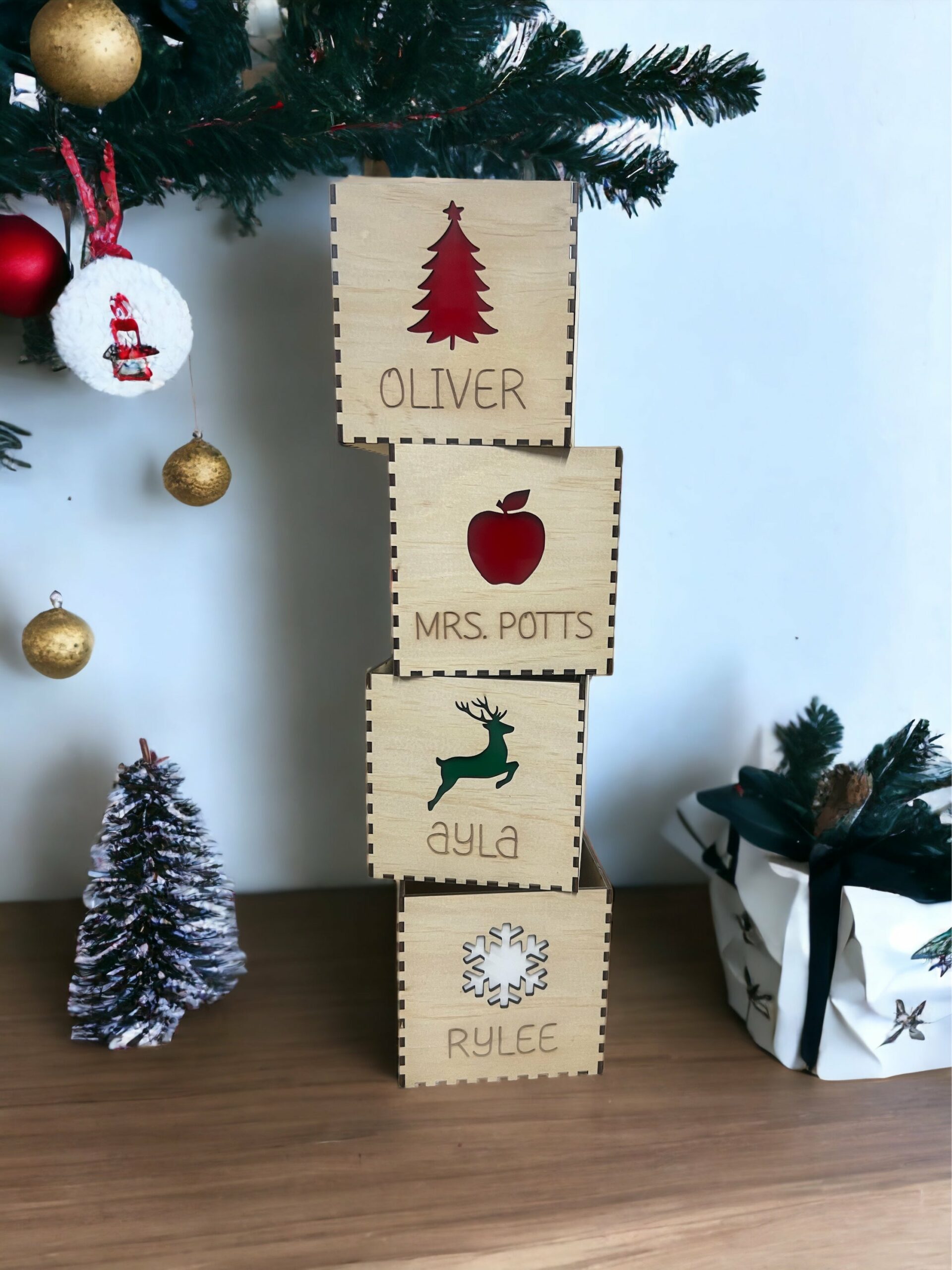 Christmas personalised boxes ⋆ Spend With Us - Buy From a Bush Business