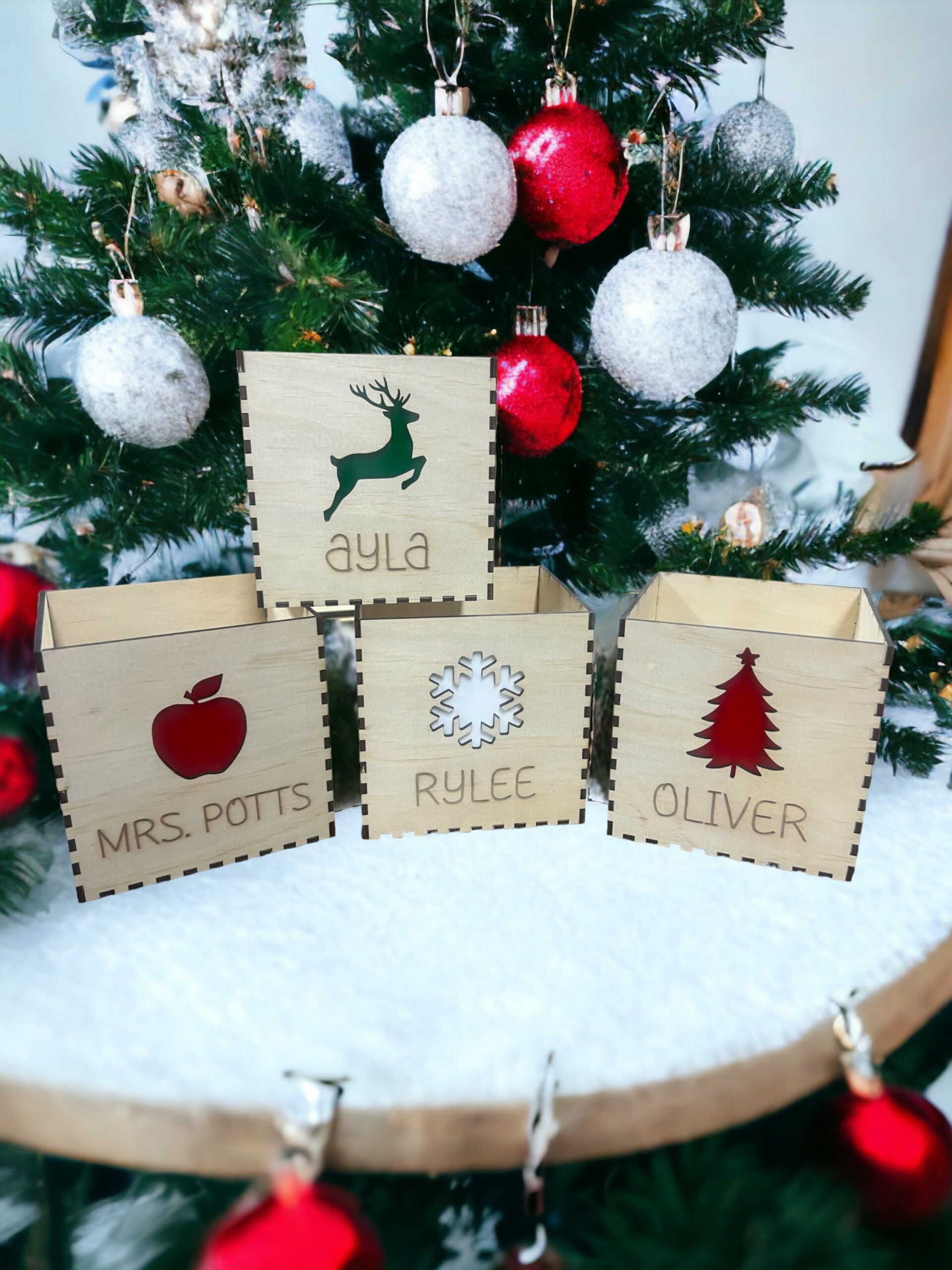 Christmas personalised boxes ⋆ Spend With Us - Buy From a Bush Business