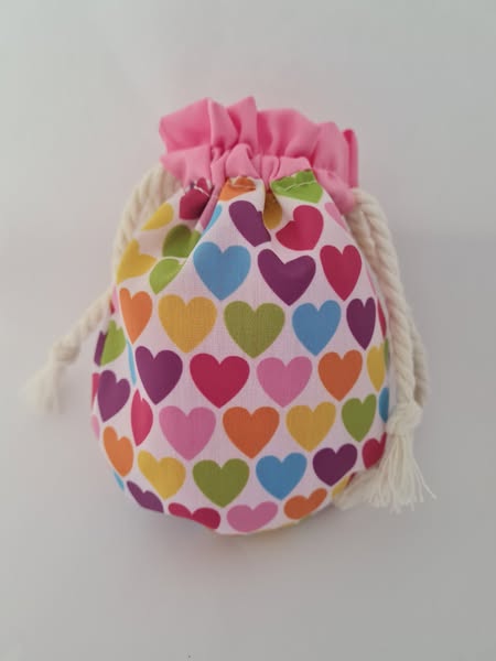 Small heart print drawstring bag / lolly bag / jewelry pouch ⋆ Spend ...