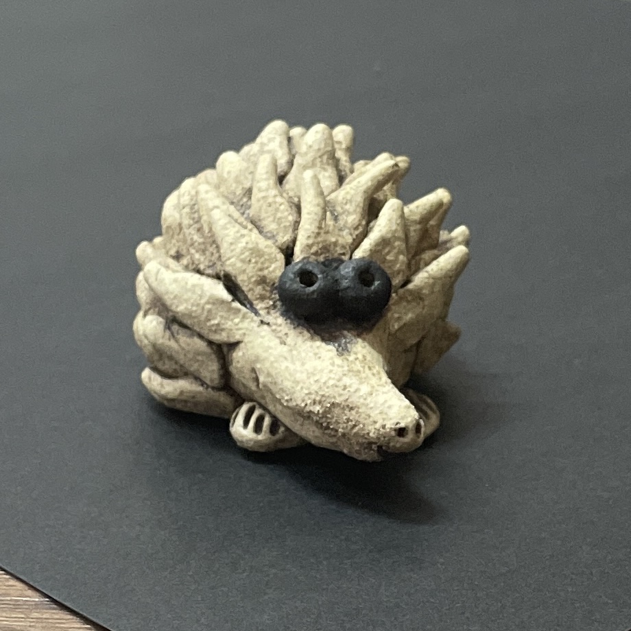 "ECHIDNA" Hand Made Miniature Pottery Sculpture - #04 ⋆ Spend With Us ...