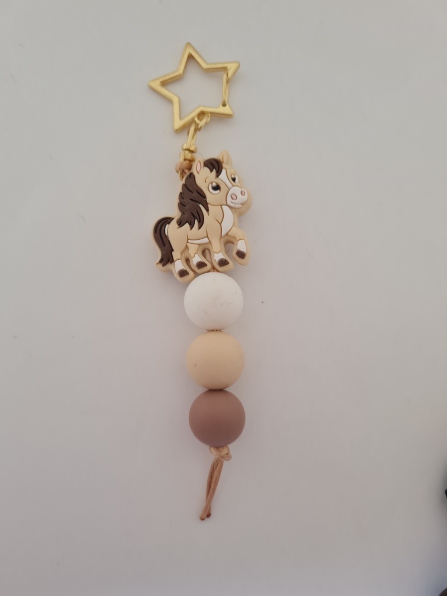 Horse silicone bead keychain light tan ⋆ Spend With Us - Buy From a ...